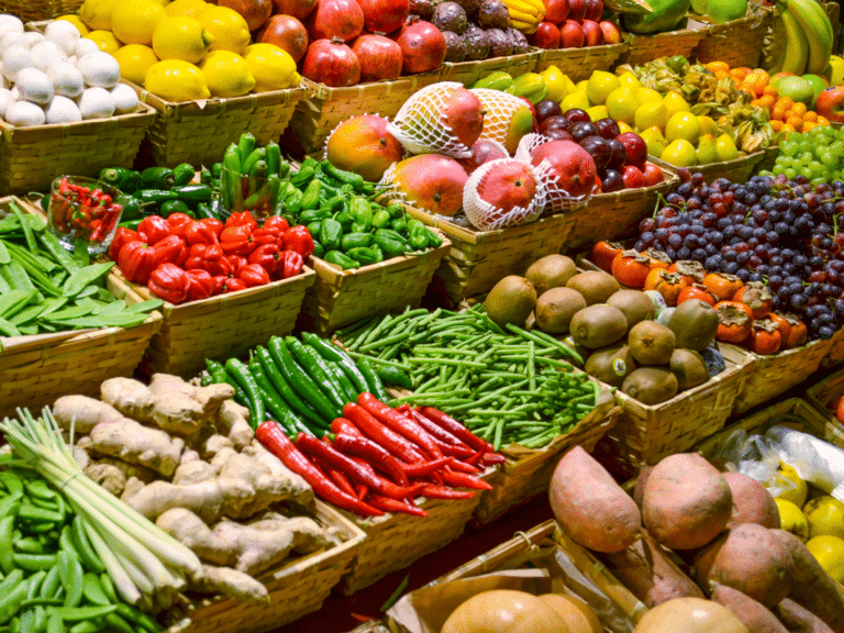 Data-Driven Performance Solutions - Salient for CPG, Retail and Healthcare Data-Driven Performance Solutions - Salient for CPG, Retail and Healthcare
